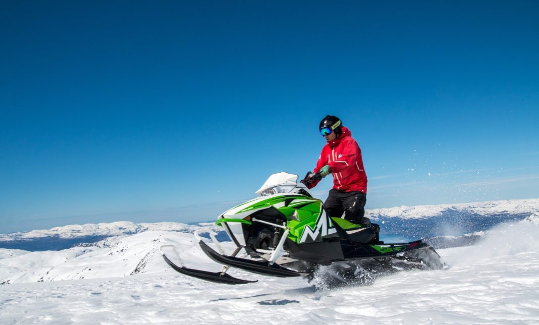 A Beginner's Guide to Snowmobiling